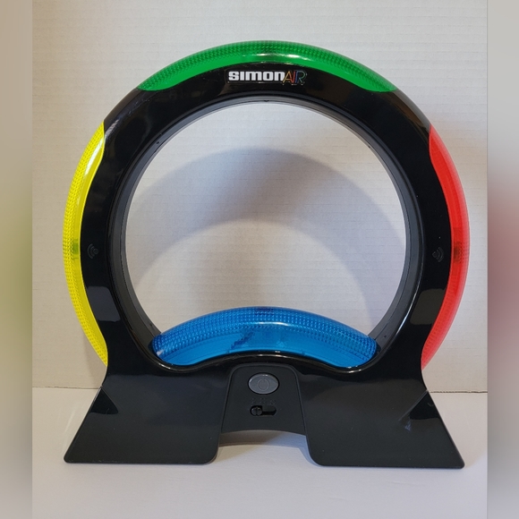 Hasbro | Toys | Simon Air No Touch Electronic Memory Simon Says Game 25 ...